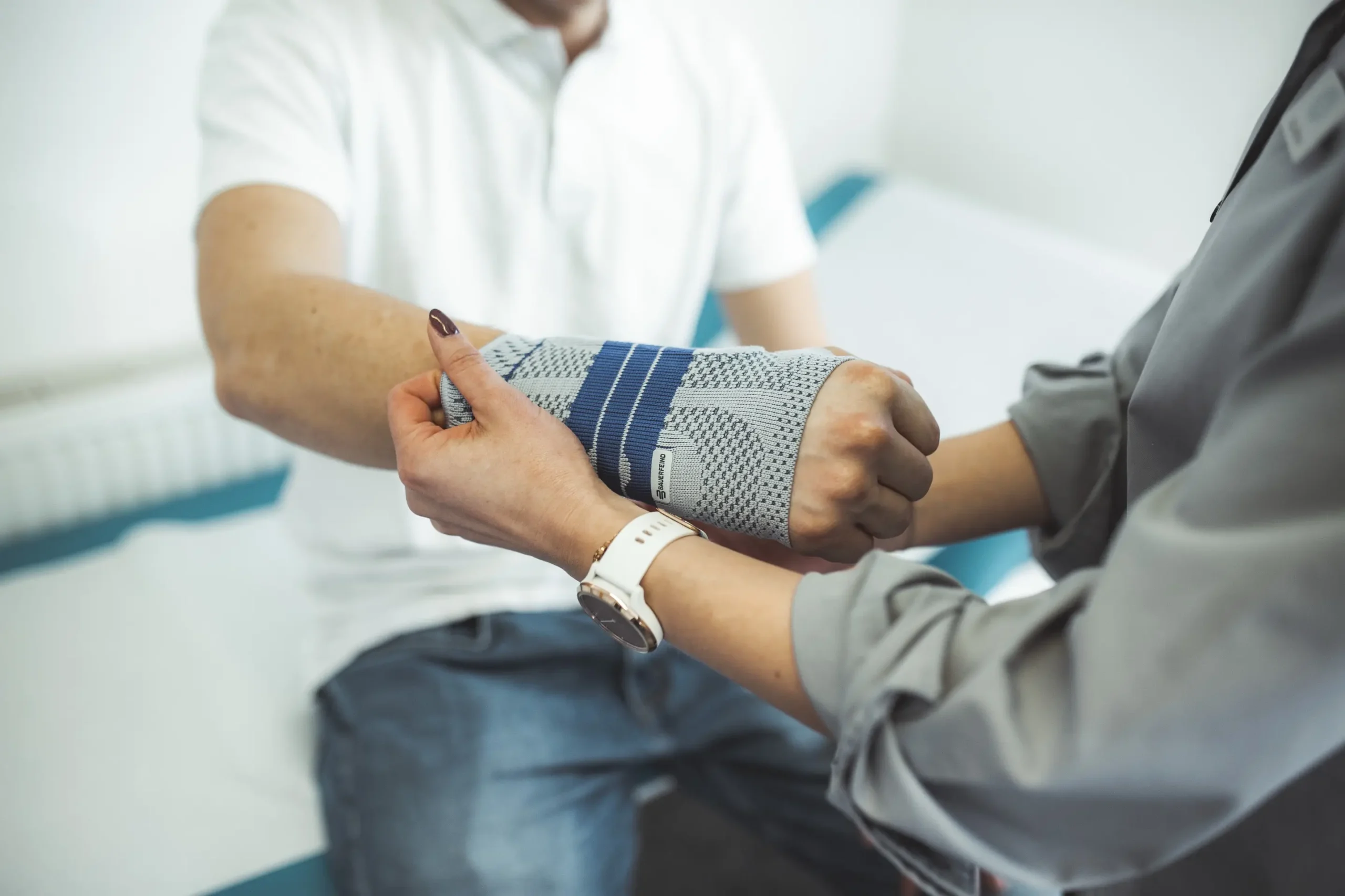 Lymph- & Lipödem: Maß-Kompression & Beratung – Reha-OT